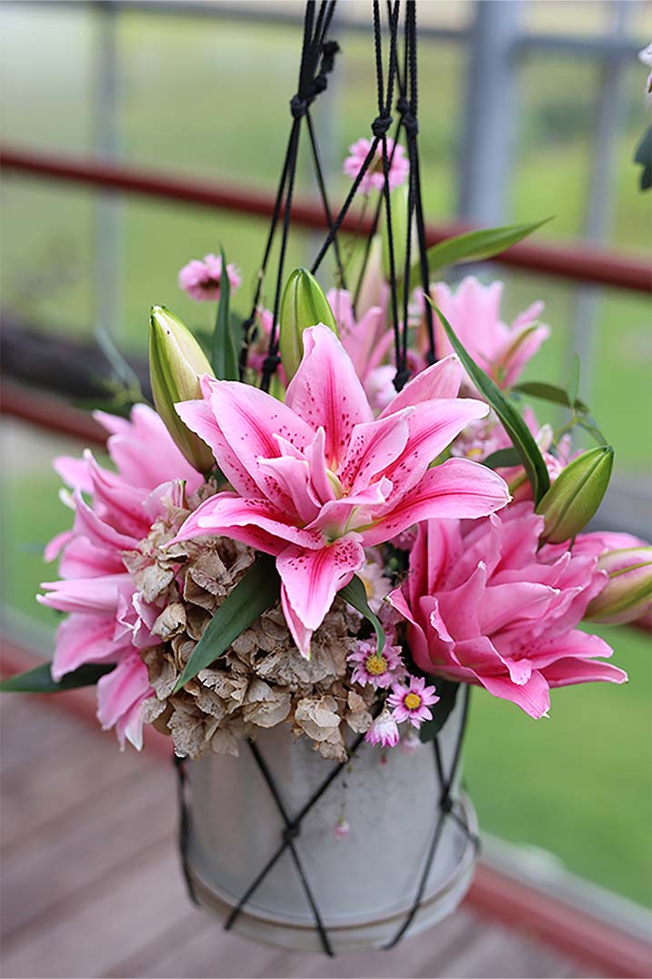 Roselily® Series is the Gold Standard of Double Lilies | Florists' Review