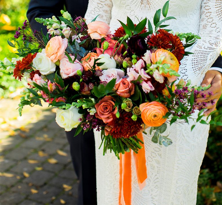 2023 Wedding Dress Trends with Bouquet Styles to Match | Florists' Review